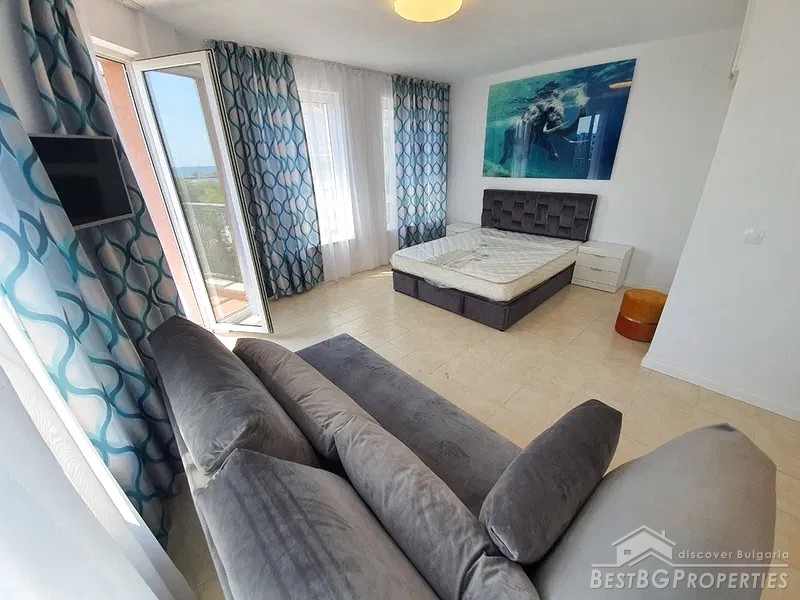 Apartment with a splendid sea view in Nessebar