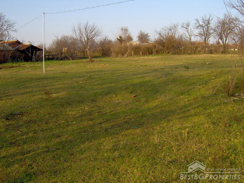 House with large plot for sale near a beach resort