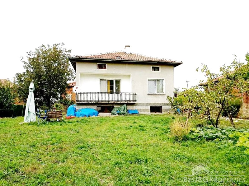 Neat house for sale in close to the spa resort Sandanski