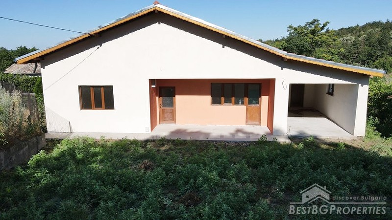 New house for sale in the town of Dve Mogili